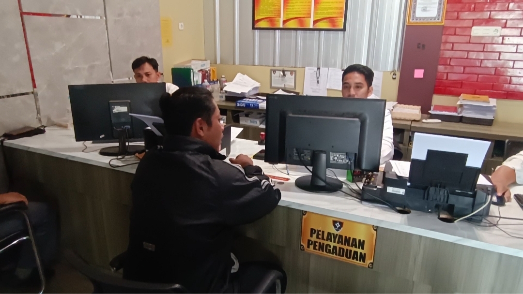 Sedang Berburu Penumpang, Driver Ojol Jadi Korban Perampasan Handphone ...
